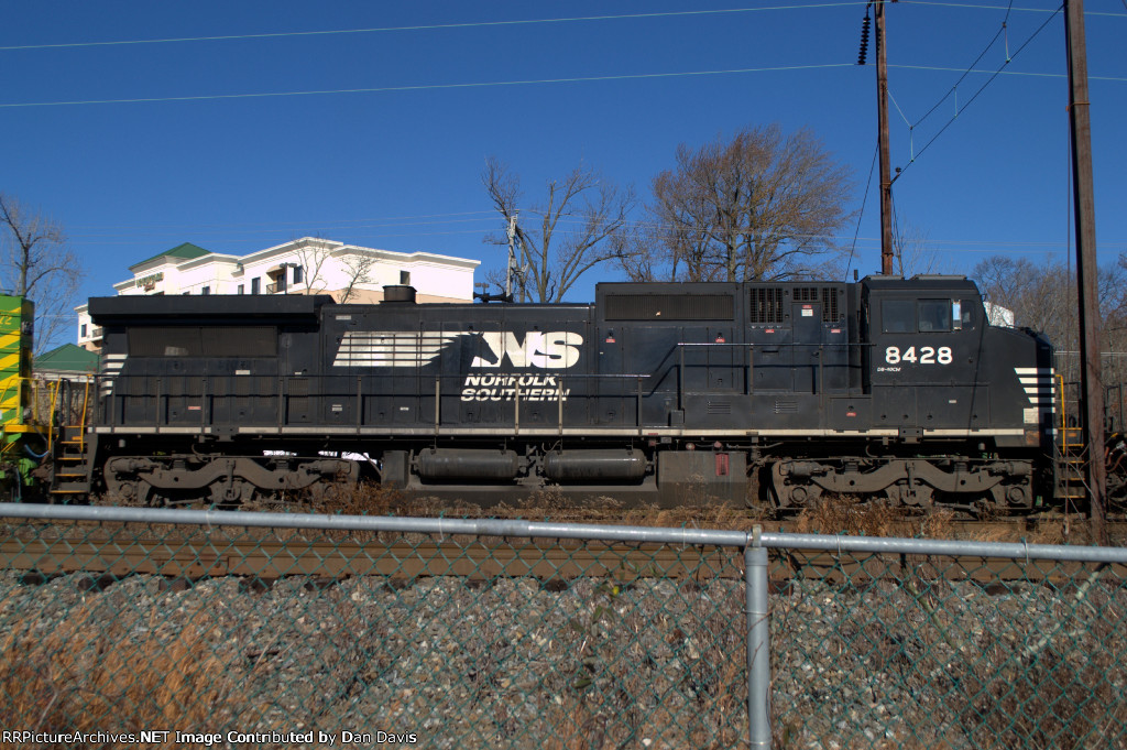 NS C40-8W 8428 as the second unit on 24K